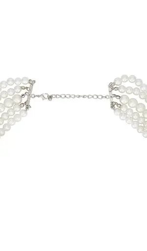 LOVERS AND FRIENDS Helen Choker