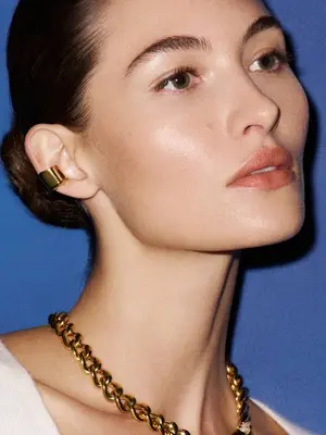 REFORMATION Gertrude Ear Cuff - Gold