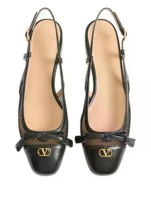Valentino Garavani Valet Du Roi Vlogo Slingback Pumps
