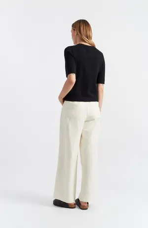 Chinti & Parker Cloud Cashmere Short Sleeve Tee - Black