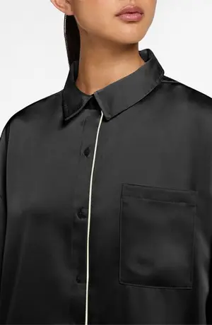 Nike Oversize Satin Button-up Top - Black/sail