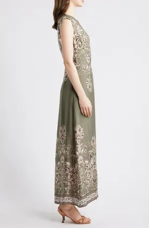 Vince Camuto Printed Satin Gown