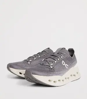On Cloudsurfer Max Sneakers - Grey