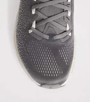 On Cloudsurfer Max Sneakers - Grey