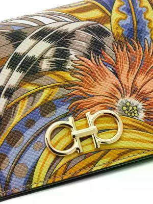 FERRAGAMO Gancini Compact Wallet