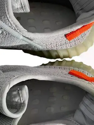 ADIDAS X YEEZY Boost 350 V2 Sneakers - Grey