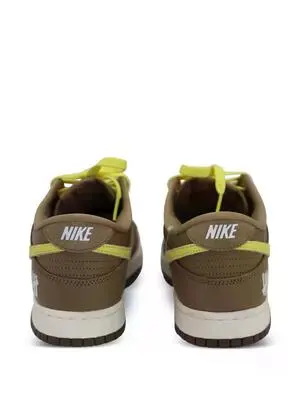 Nike X Undefeated Dunk Sp Sneakers