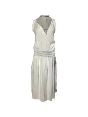 Women's Sleeveless Knee Length Day Dresses