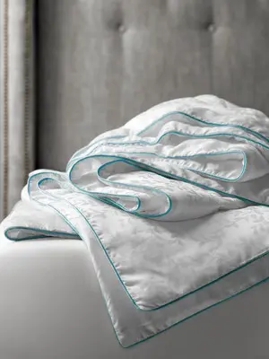 TOGAS Lyocell Dreams Comforter