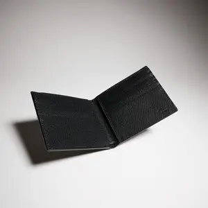 Gucci Lira Bi-fold Wallet Leather
