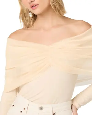 Astr The Label Julieta Off-the-shoulder Top