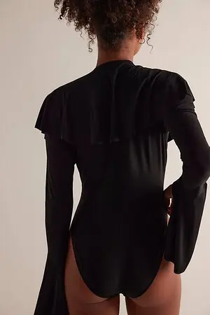 Norma Kamali Long-sleeve Deep-v Ruffle Bodysuit - Black
