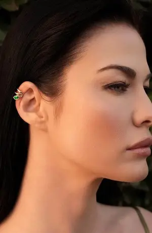 Ettika Single Ear Cuff - Green