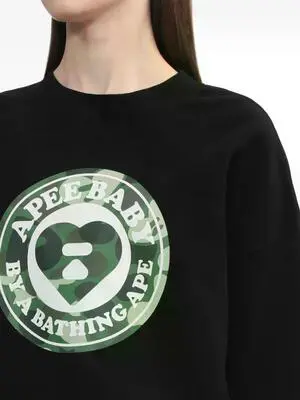 A BATHING APE Round Camo Heart-print Sweatshirt