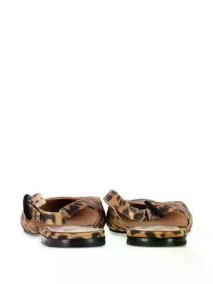 GIANVITO ROSSI Leopard Print Slingback Flat Pumps