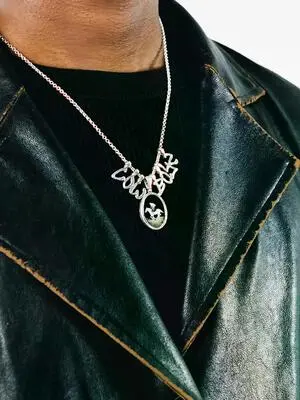 TWOJEYS Lettering Pendant Necklace