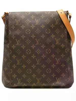 LOUIS VUITTON 2001 Monogram Musette Salsa Gm