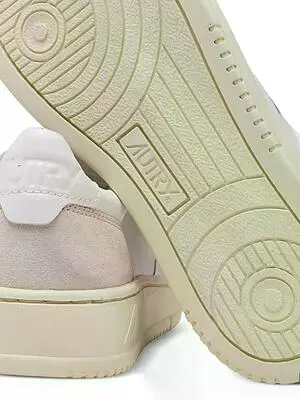 AUTRY Medalist Low Sneakers