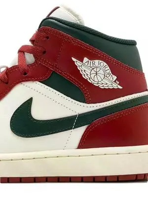 Nike Jordan 1 Mid Sneakers - Red