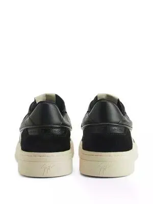 GIUSEPPE ZANOTTI Lace-up Low-top Sneakers - Black