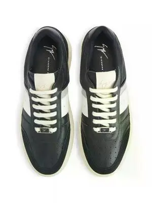 GIUSEPPE ZANOTTI Lace-up Low-top Sneakers - Black