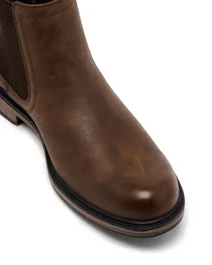 UNCUT Wyatt Chelsea Boot - Brown Pu
