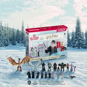 SCHLEICH Wizarding World Harry Potter Holiday Advent Calendar
