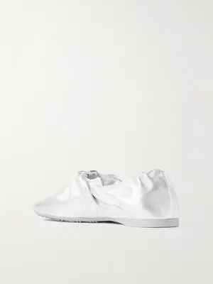 Loewe Pebble Metallic Leather Ballet Flats - Silver