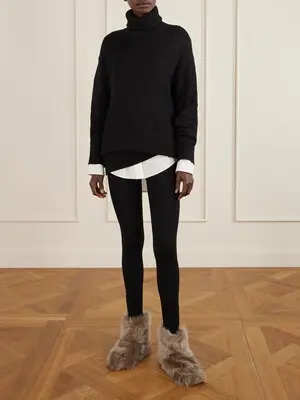 CHRISTEN Big Shearling Ankle Boots