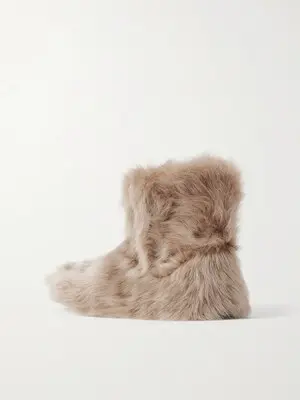 CHRISTEN Big Shearling Ankle Boots