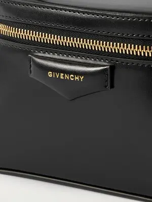 Givenchy Antigona Leather Shoulder Bag - Black