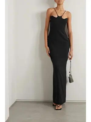MONOT Crepe Gown
