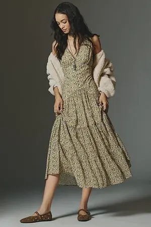 Sleeveless V-Neck Tiered A-Line Midi Dress by Anthropologie in Green, Size: XL