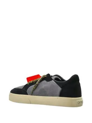 Off-White Arrow-appliqué Sneakers - Grey