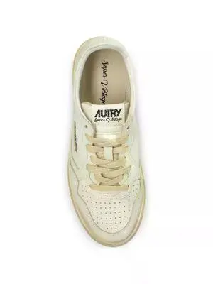 AUTRY Sup Vint Lace-up Sneakers - Neutrals