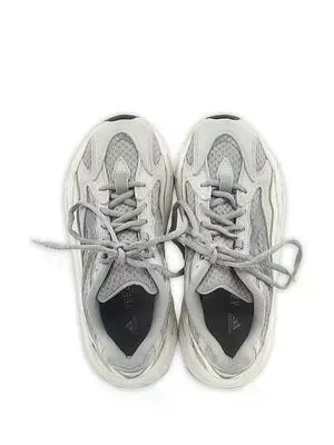 ADIDAS X YEEZY Boost 700 V2 Sneakers - Grey