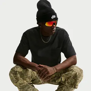 Nike Sportswear Premium Essentials T-shirt - Black