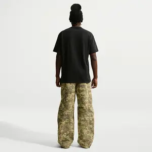 Nike Sportswear Premium Essentials T-shirt - Black