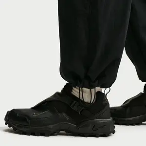 Nike Dolomiti" Pants - Black