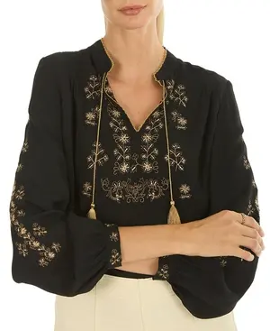 SECRET PON-PON Serah Blouse With Embroidery
