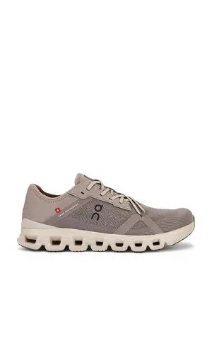 On X 4 Ad Athletic Sneakers - Brown