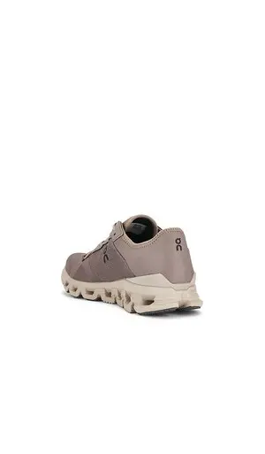 On X 4 Ad Athletic Sneakers - Brown