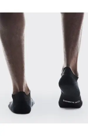 On Core Low 2-pack Run Socks - Black
