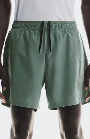 On Stretch Shorts For Men