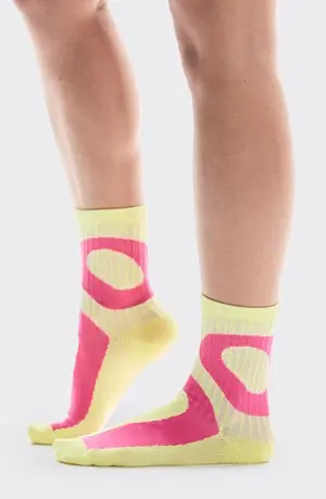 On Liquid Logo High Crew Socks 2 Pack - Limelight/pink