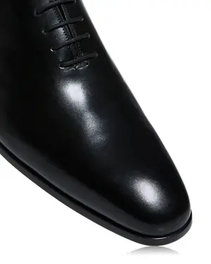 Magnanni Maddock Whole Cut Lace Up Shoes
