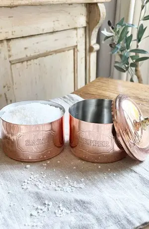COPPERMILL KITCHEN Vintage Inspired Salt & Pepper Cellar
