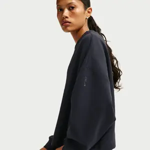 Nike 24.7 Impossiblysoft Dri-fit Oversized Crew-neck Top - Black
