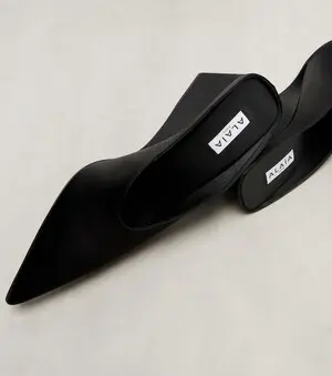 Alaïa Cube 75 Satin Wedge Mules - Black