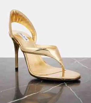 Alaïa Infradito 90 Mirrored Leather Sandals - Gold